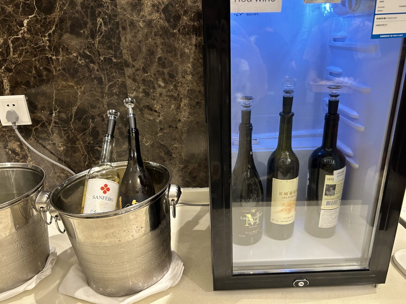 上海浦東空港第1ターミナル(T1)プライオリティパス対応First Class Lounge(No.39) - マイルで海外旅行に行きたい！